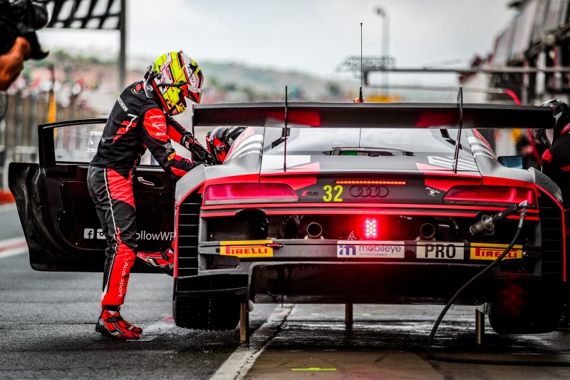 GT World Challenge: Vanthoor - Weerts winnen ook Race 2 dankzij ...