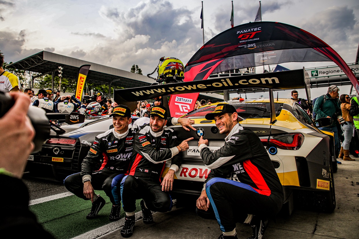 GT World Challenge: Rowe Racing met een 1-2