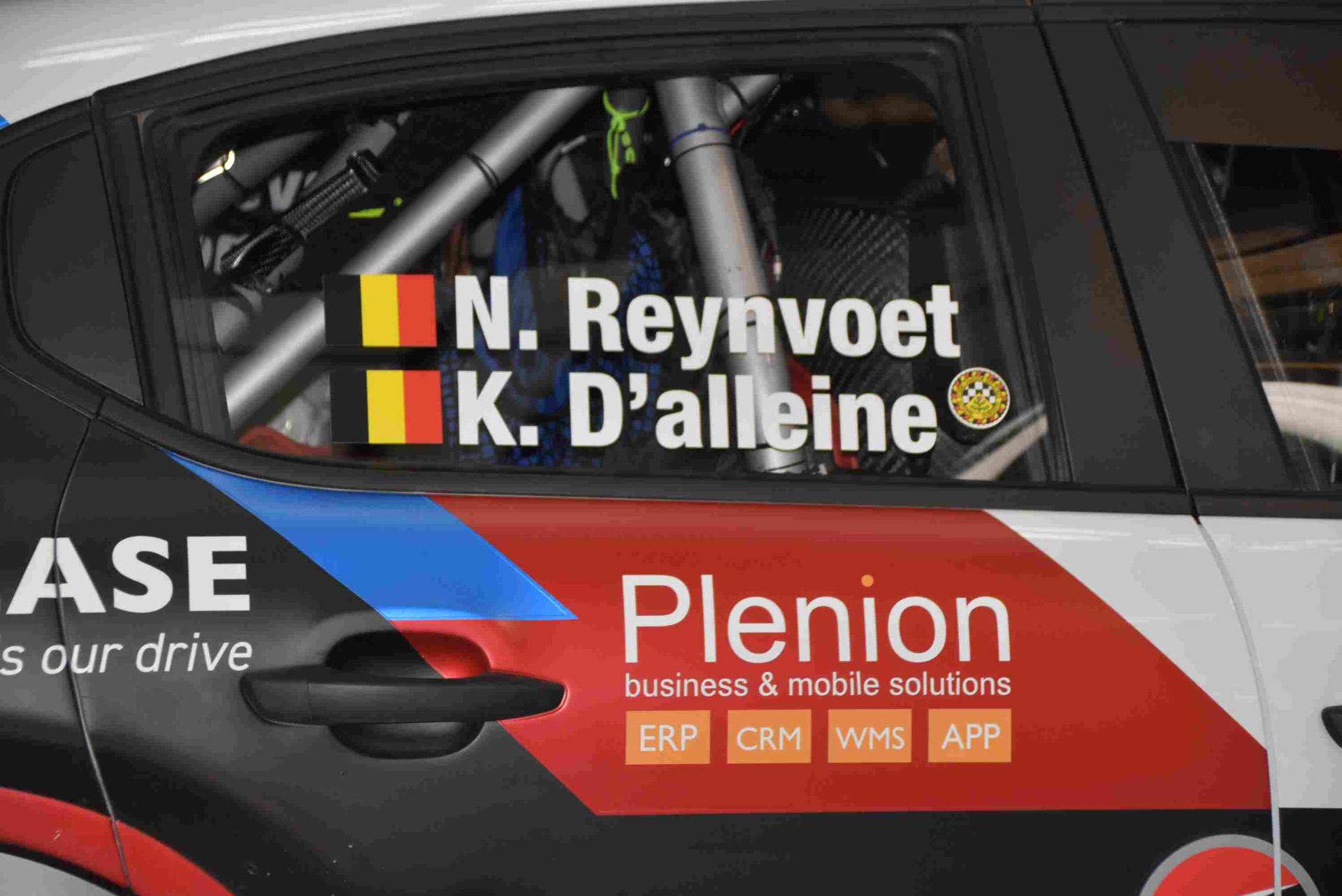 Niels Reynvoet en Kris D’alleine in de kleuren van Lifelive Motorsport ...