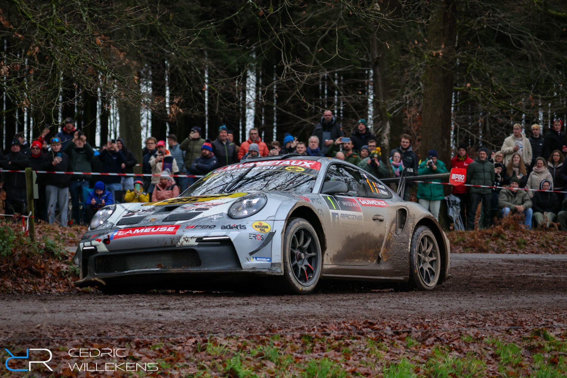 De Porsche 992 Rally GT sluit het BRC 2025 met een nieuwe zege af ...