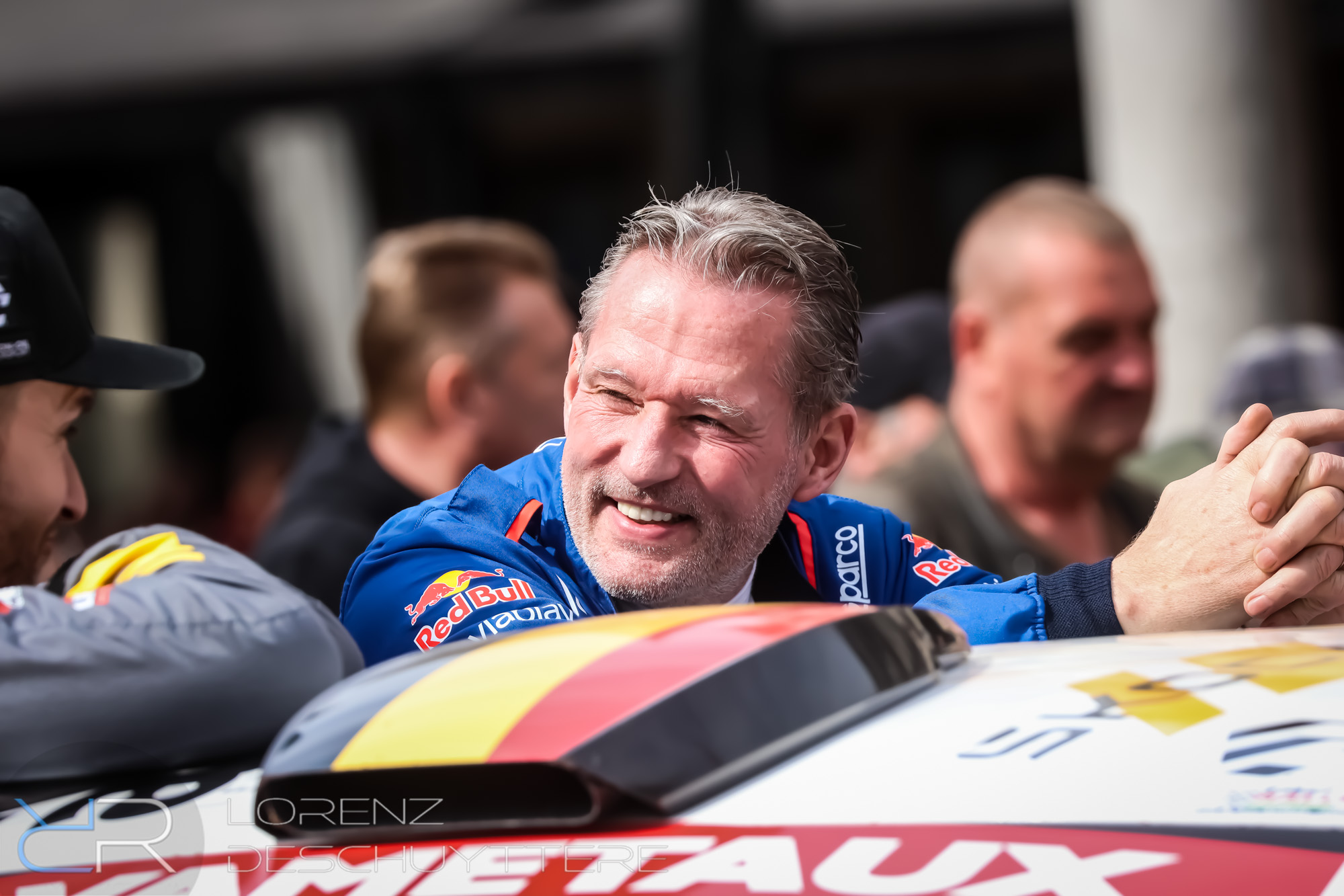 Grégoire Munster, Erik Caïs en Jos Verstappen aan de start van de ...